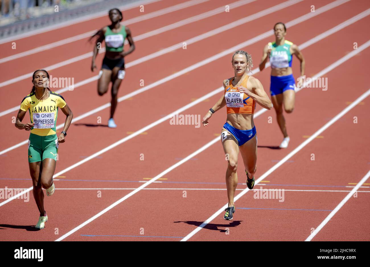 EUGENE - Lieke Klaver during the 400m qualifying session on the third day of the World Athletics ...