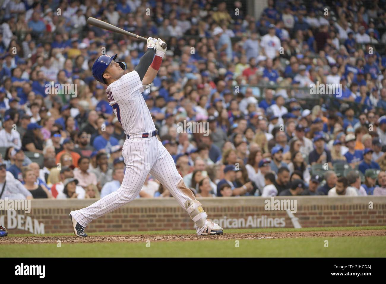 Wrigley field chicago 2022 hi-res stock photography and images - Alamy