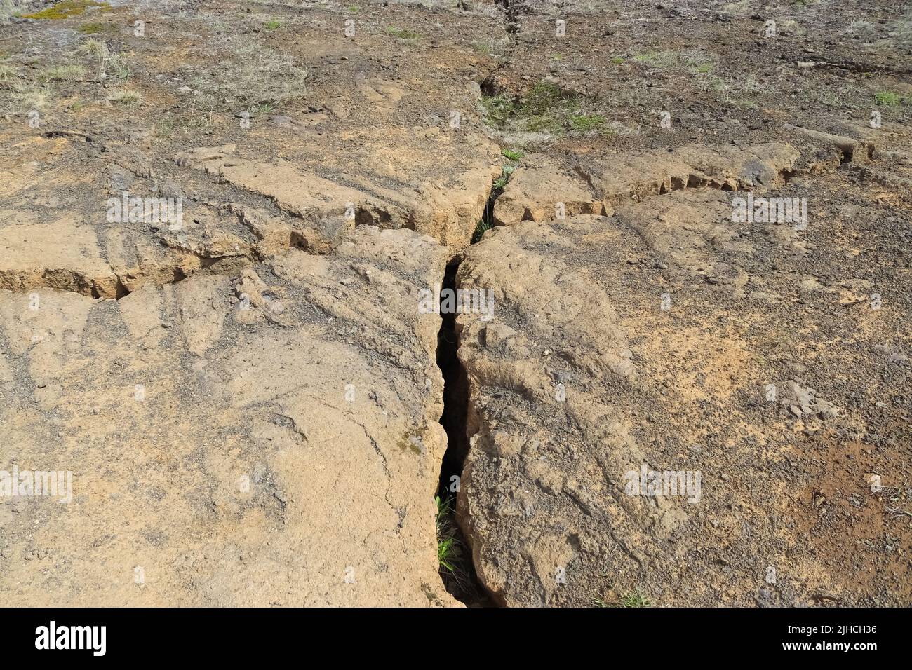The volcanic landscape around Leirhnjukur volcano in Iceland - sulphur ...