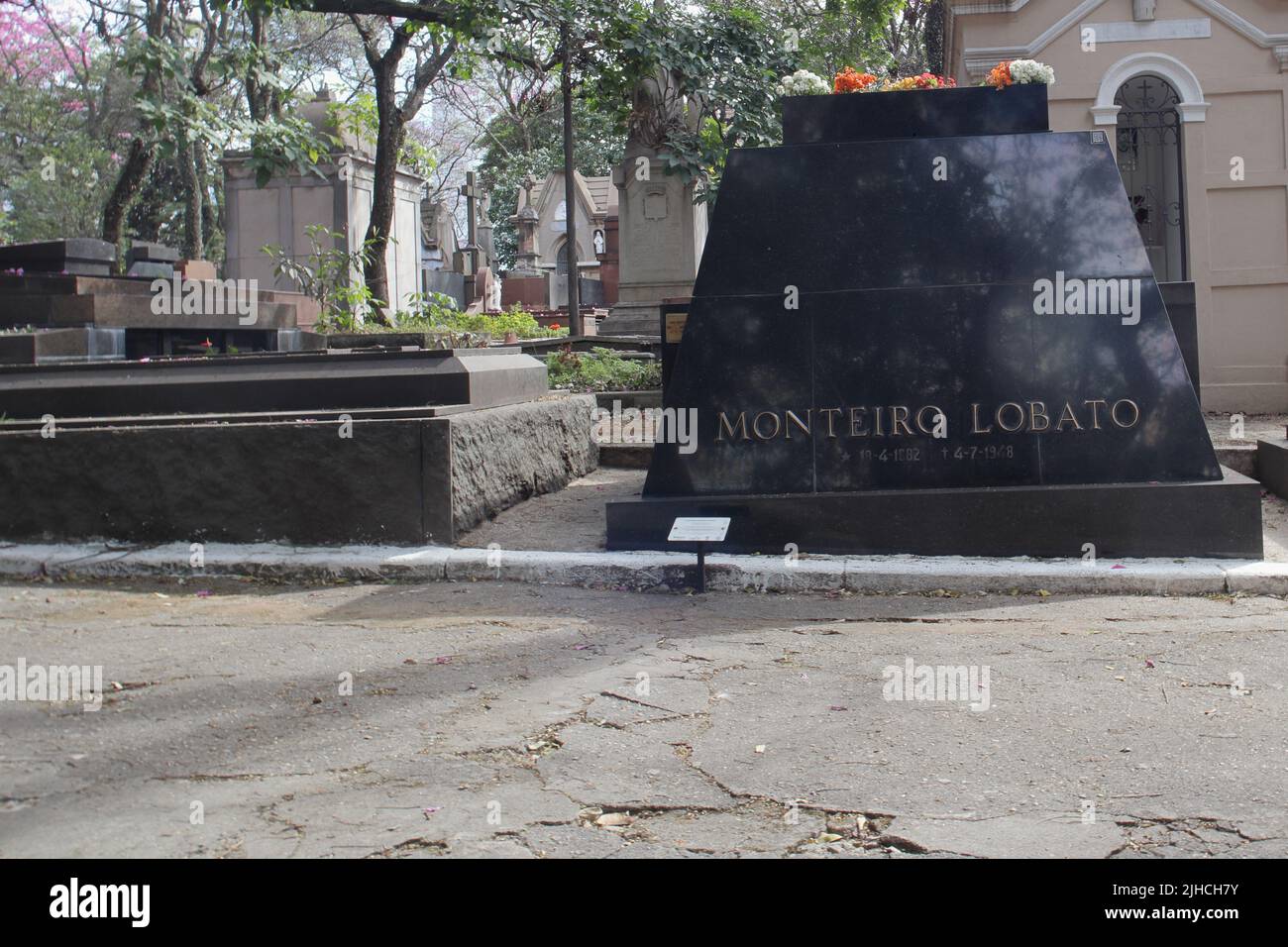 Famous brazilian writer Monteiro Lobato tomb at Cemetery of Consolation ...