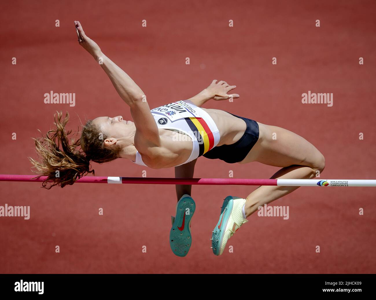 EUGENE - Noor Vidts (BEL) in action during the heptathlon high jump on ...