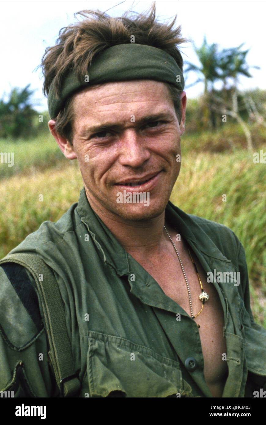 WILLEM DAFOE, PLATOON, 1986 Stock Photo - Alamy