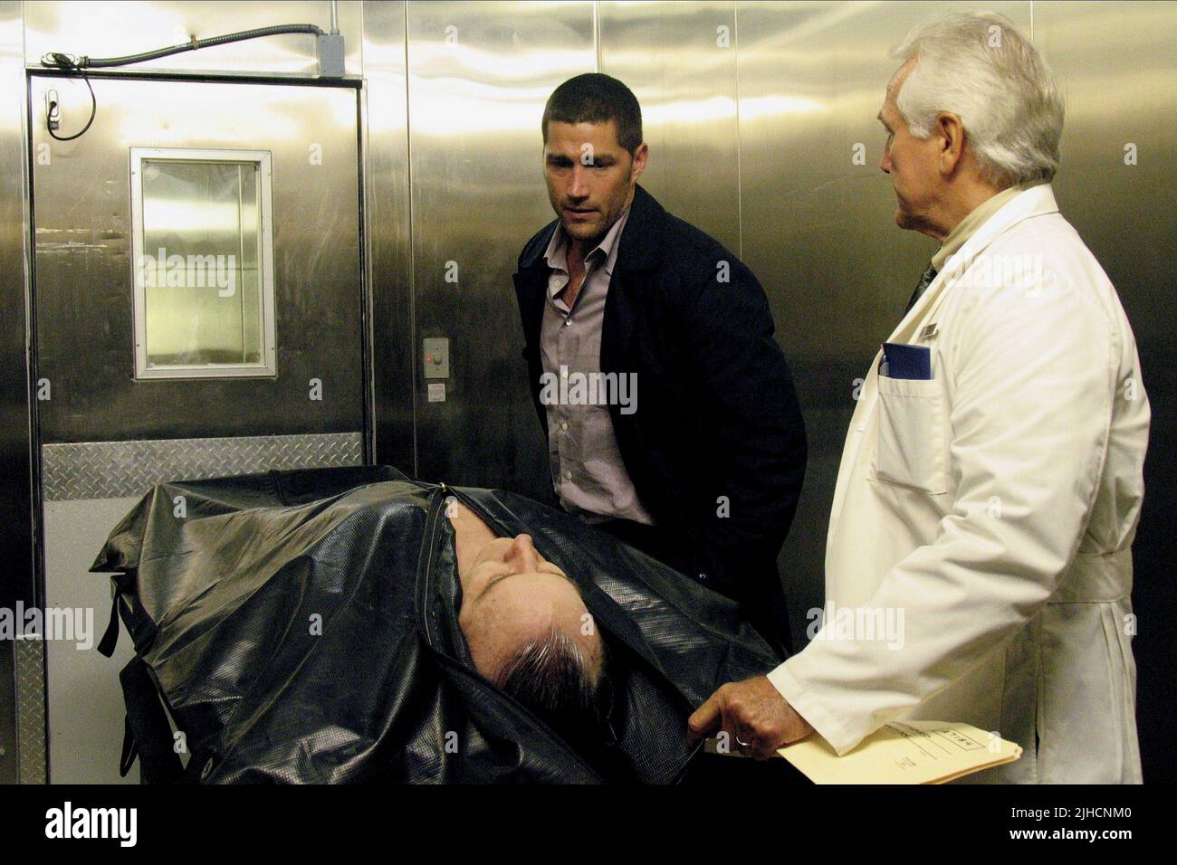 MATTHEW FOX, JOHN TERRY, GEOFF HEISE, LOST : SEASON 1, 2004 Stock Photo ...