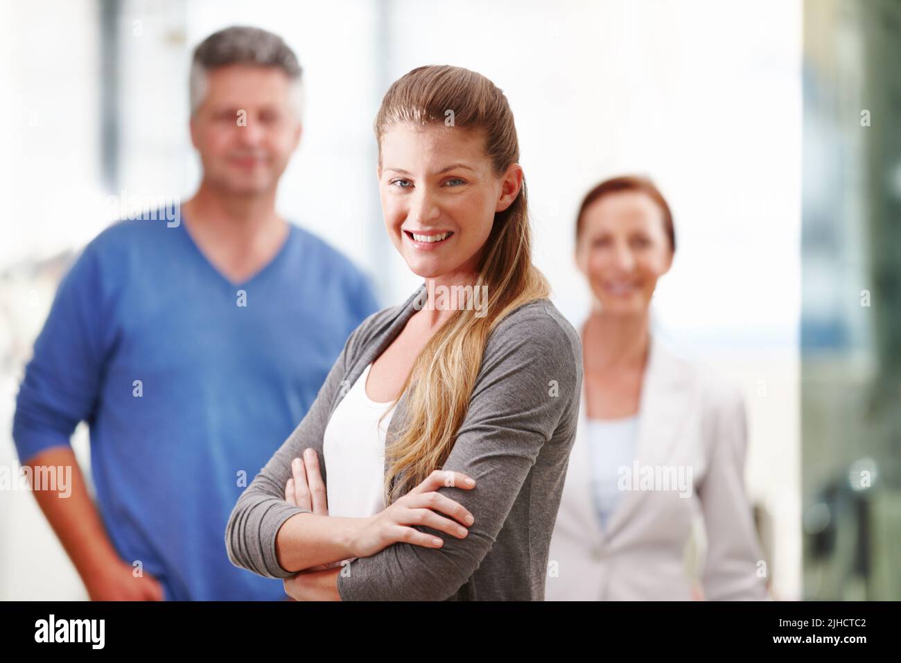 Grey hair workers group hi-res stock photography and images - Alamy