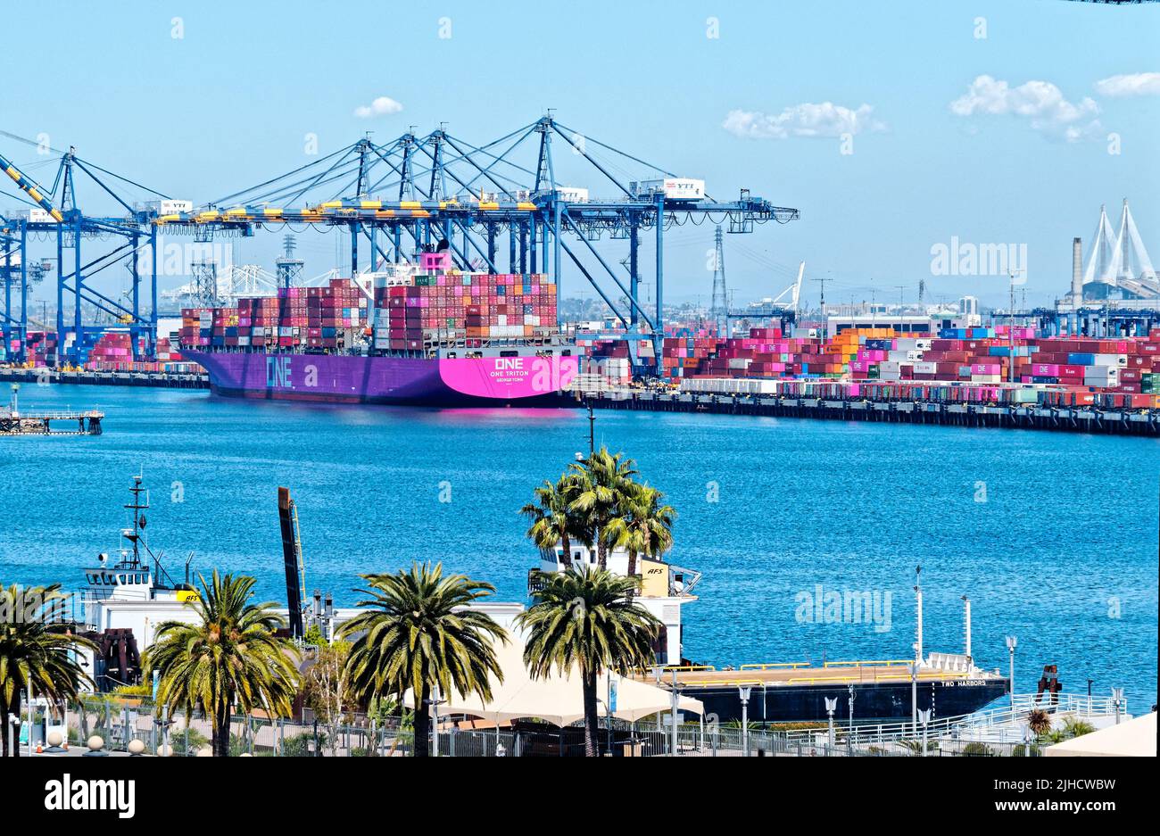 ONE Freighter by Cranes Stock Photo - Alamy