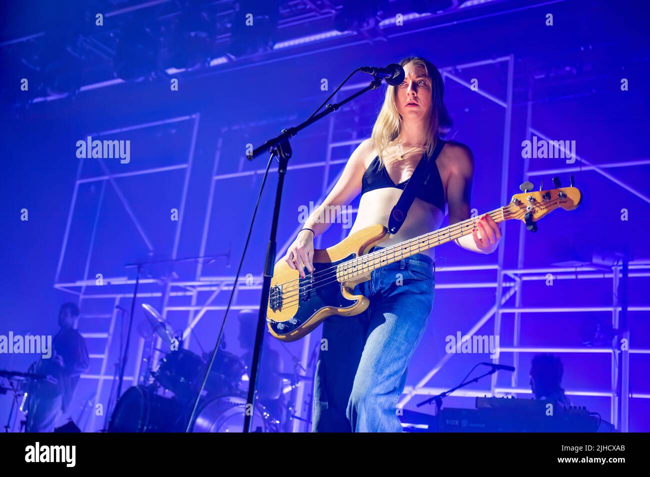 Manchester, UK. 17th July 2022. Este Arielle Haim, Danielle Sari Haim ...