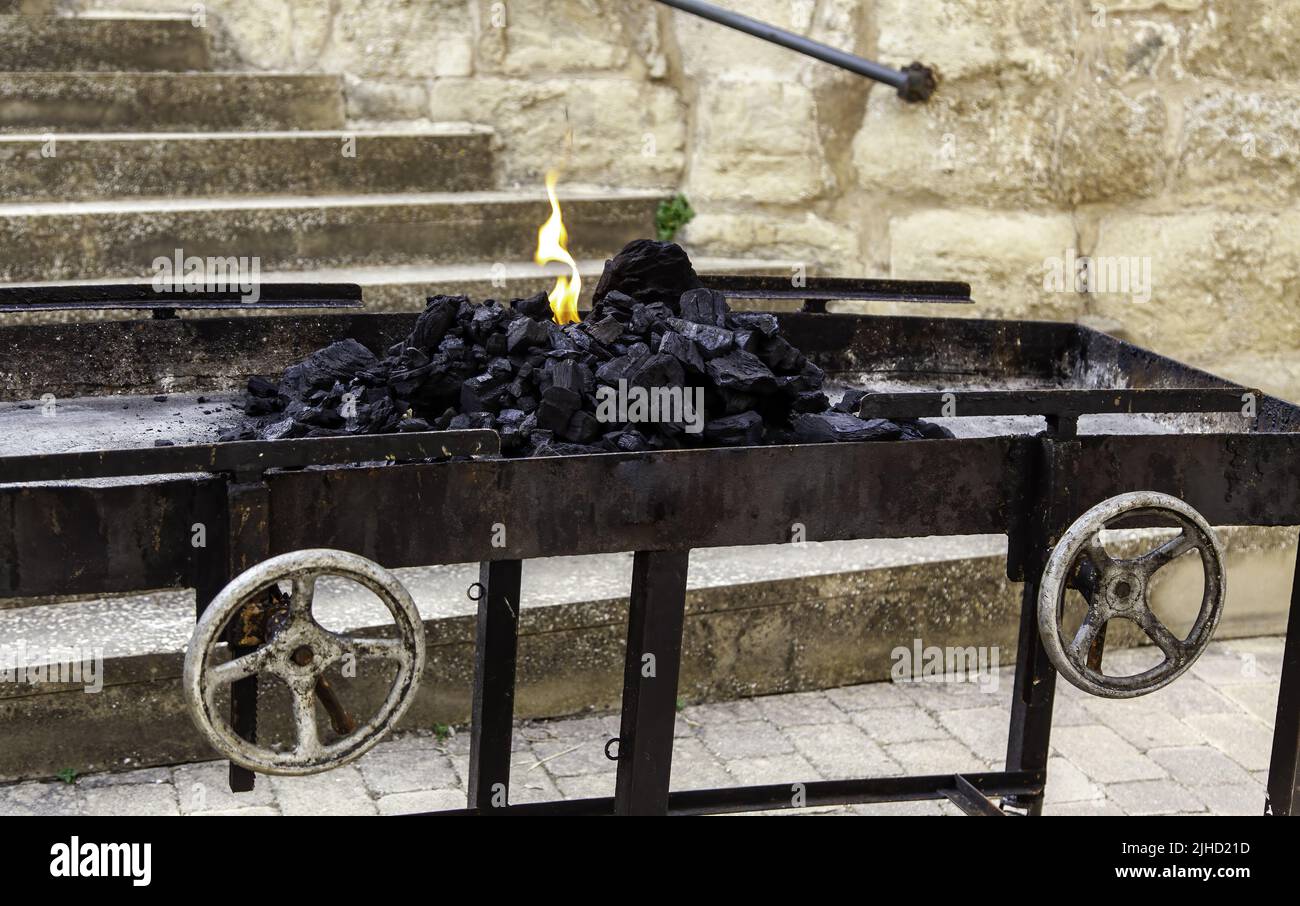 Detail of burning coal with fire, heat and flame Stock Photo - Alamy