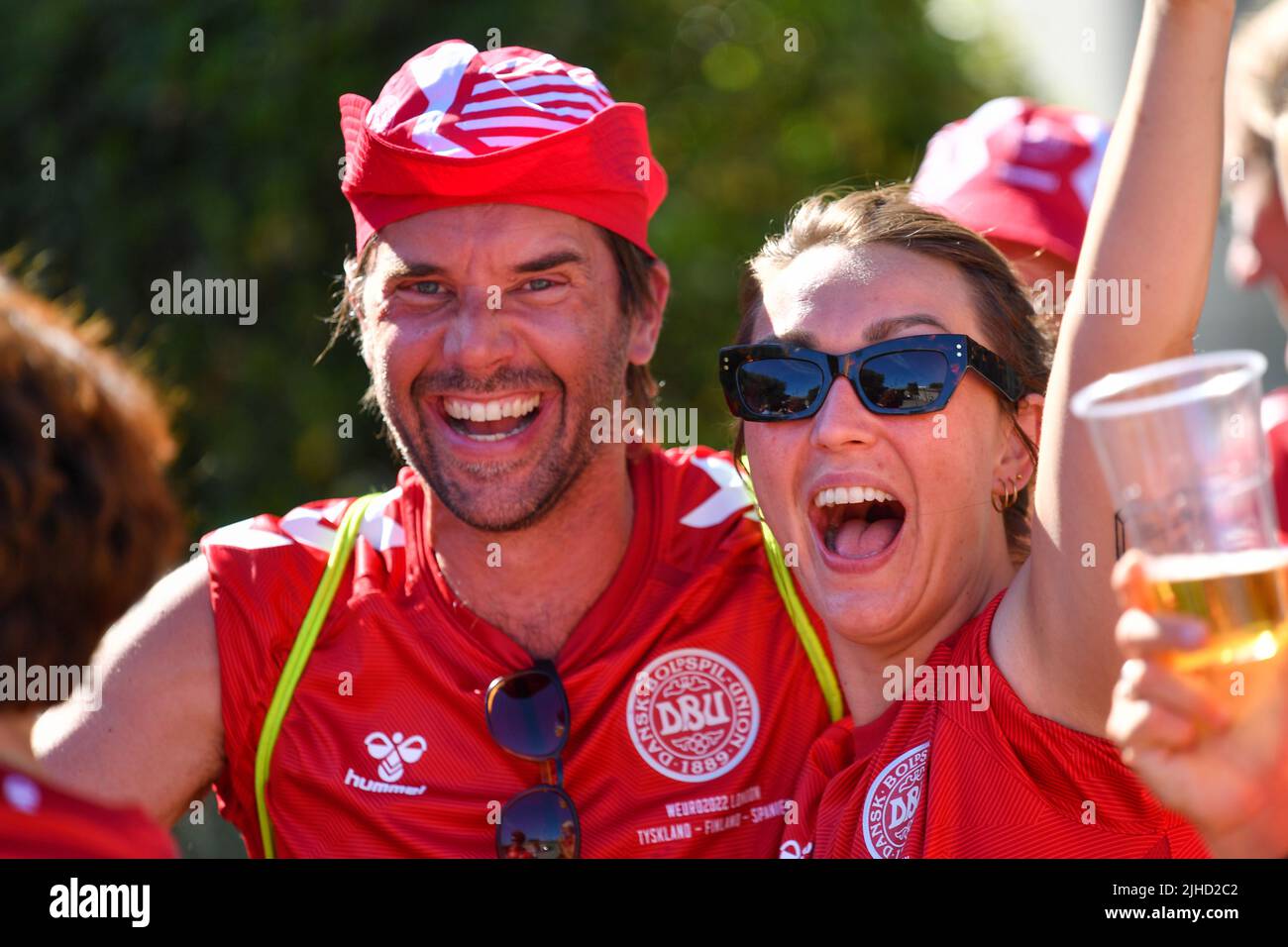 Womenseuro hi-res stock photography and images - Alamy