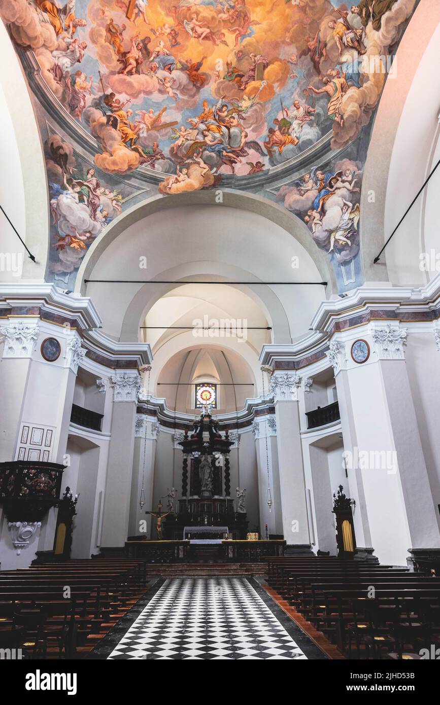 Church in Lake Como Stock Photo - Alamy