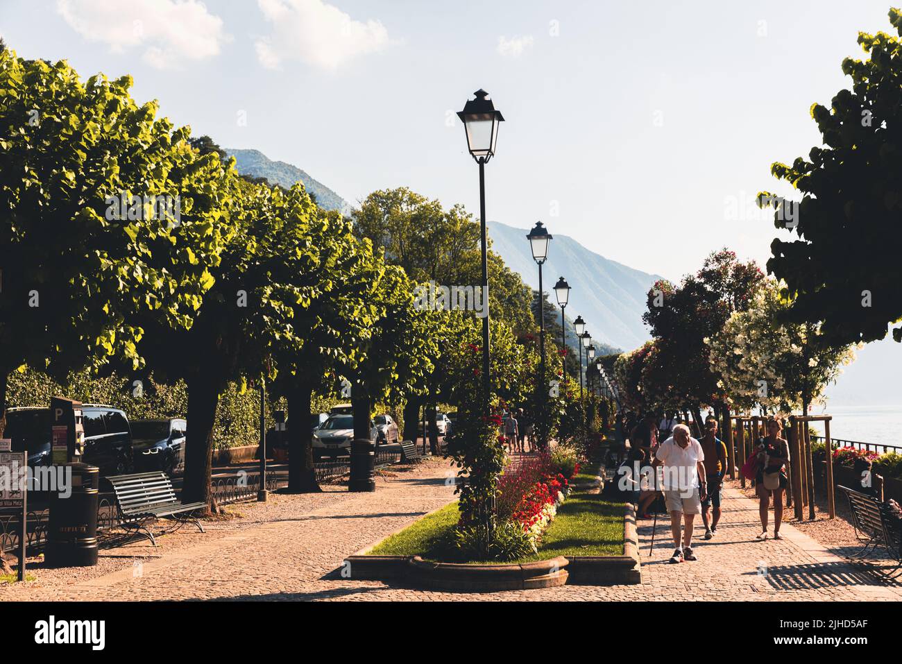 Hiking through Lake Como Stock Photo - Alamy