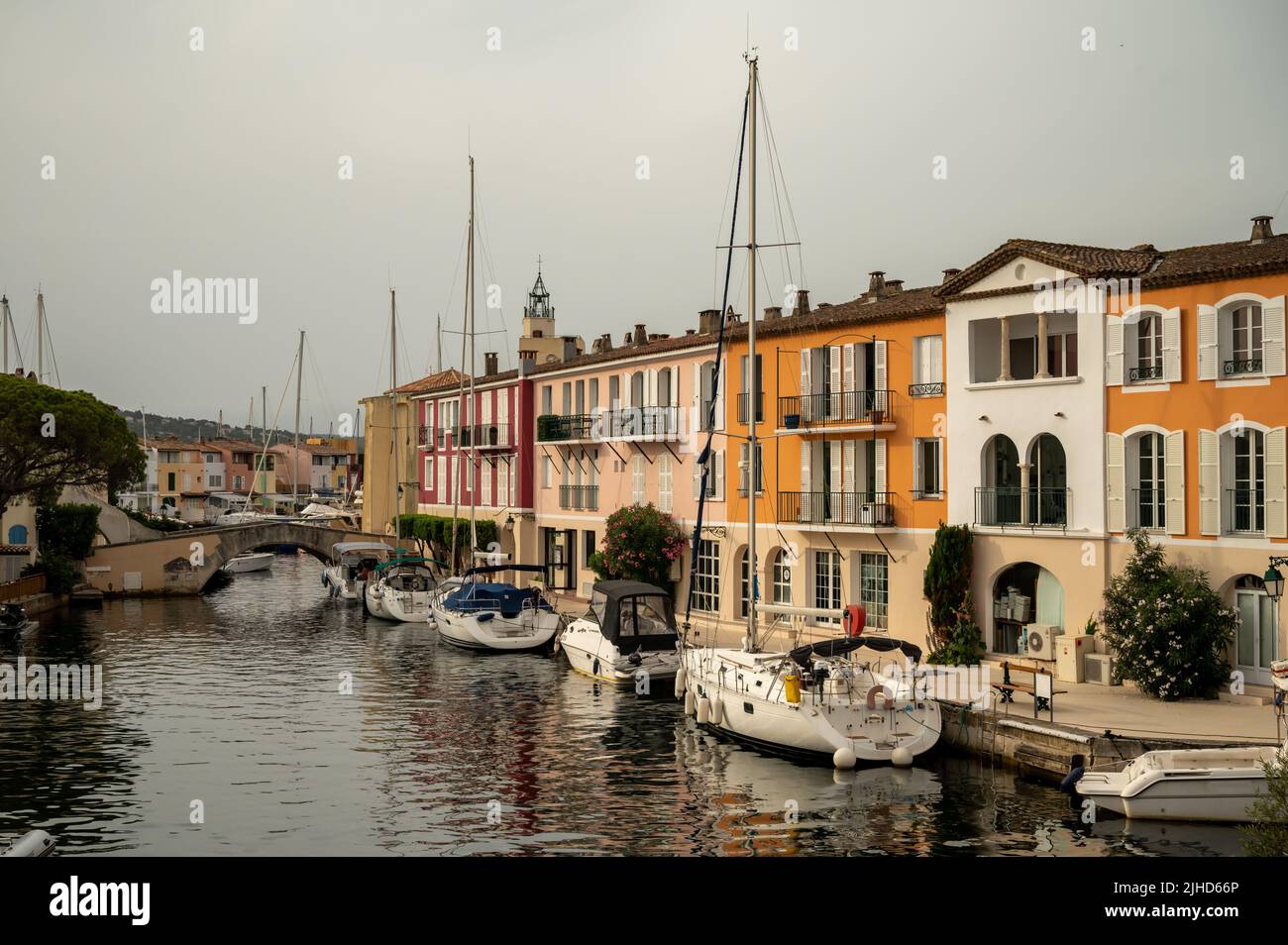 Colorful houses in Port Grimaud, village on Mediterranean sea with ...