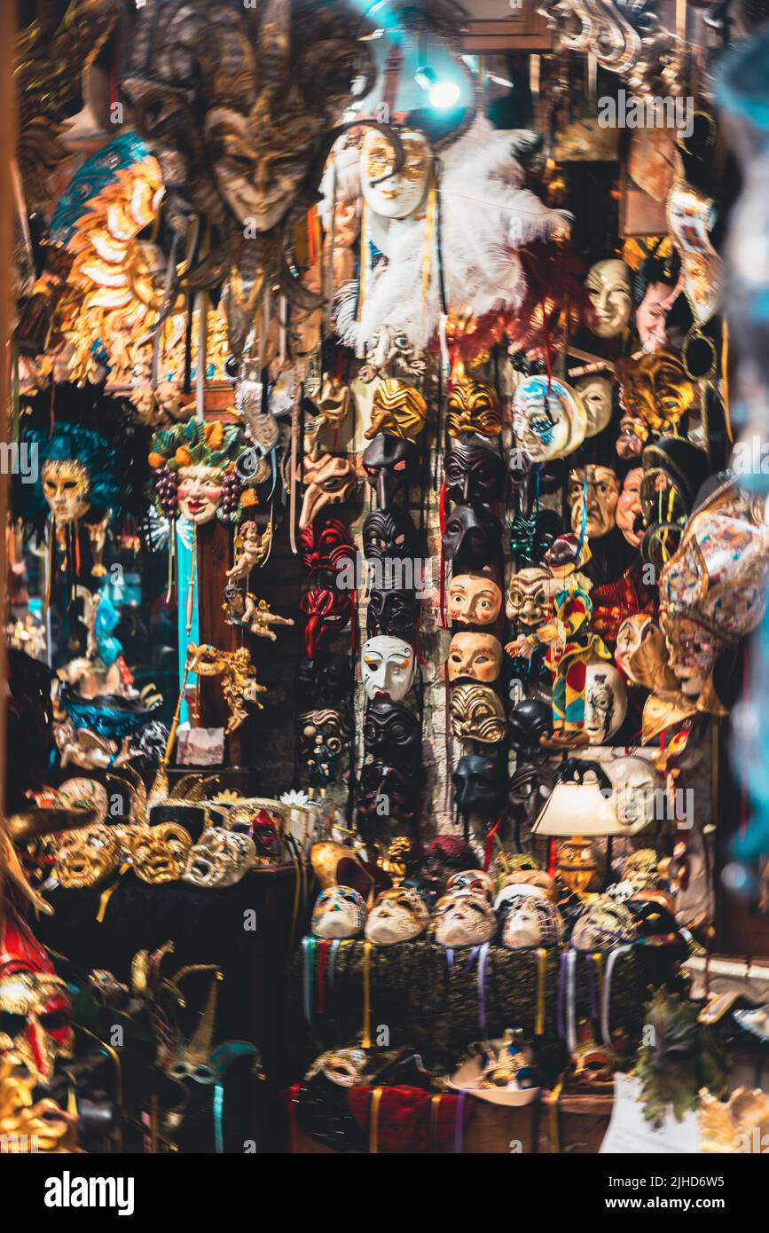 Venetian store hi-res stock photography and images - Alamy