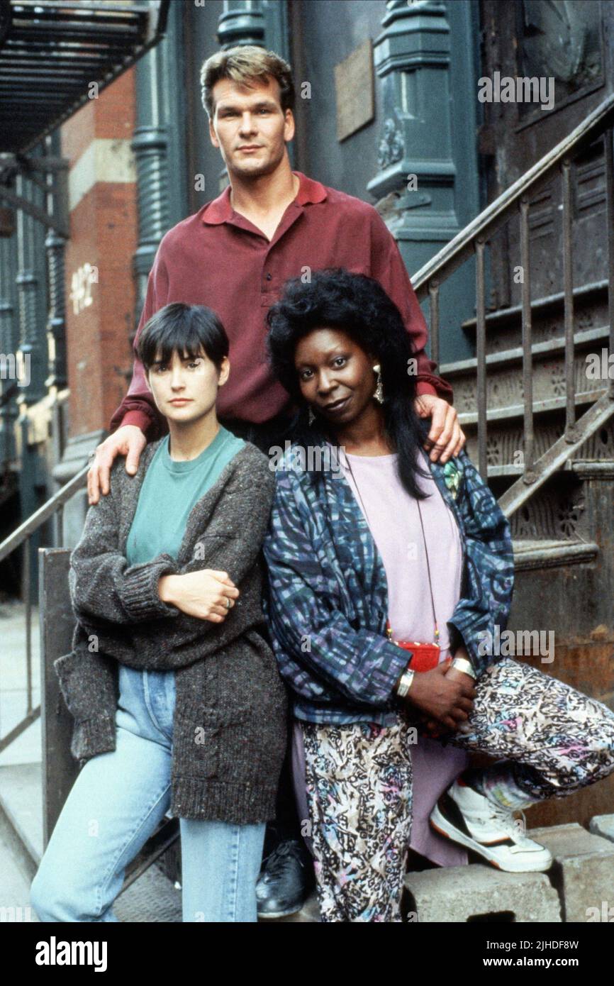 DEMI MOORE, PATRICK SWAYZE, WHOOPI GOLDBERG, GHOST, 1990 Stock Photo ...