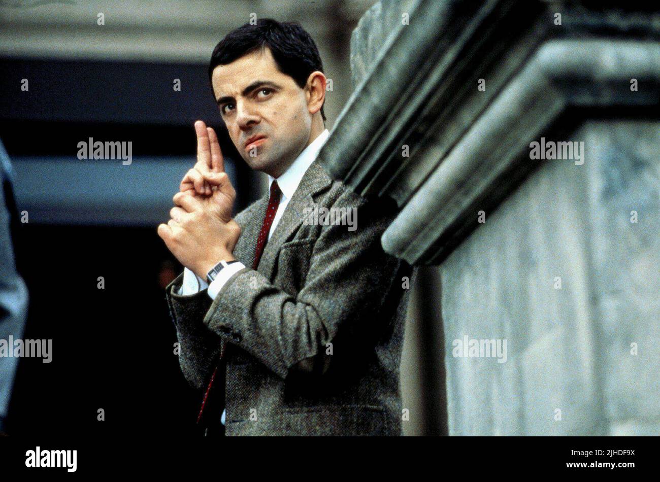 Bean 1997 rowan atkinson mel hi-res stock photography and images - Alamy