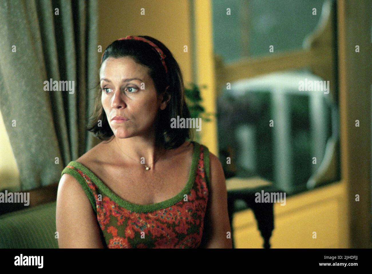 FRANCES MCDORMAND, ALMOST FAMOUS, 2000 Stock Photo - Alamy