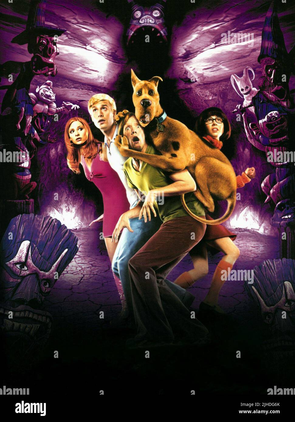 Scooby doo 2002 poster hi-res stock photography and images - Alamy