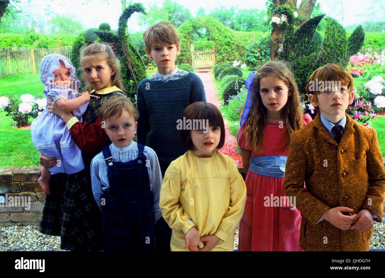 ELIZA BENNETT, SAM HONYWOOD, THOMAS SANGSTER, HOLLY GIBBS, JENNIFER RAE DAYKIN, RAPHAEL COLEMAN ...