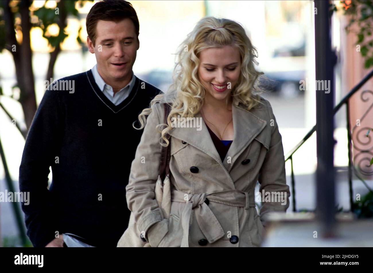 KEVIN CONNOLLY, SCARLETT JOHANSSON, HE'S JUST NOT THAT INTO YOU, 2009 ...