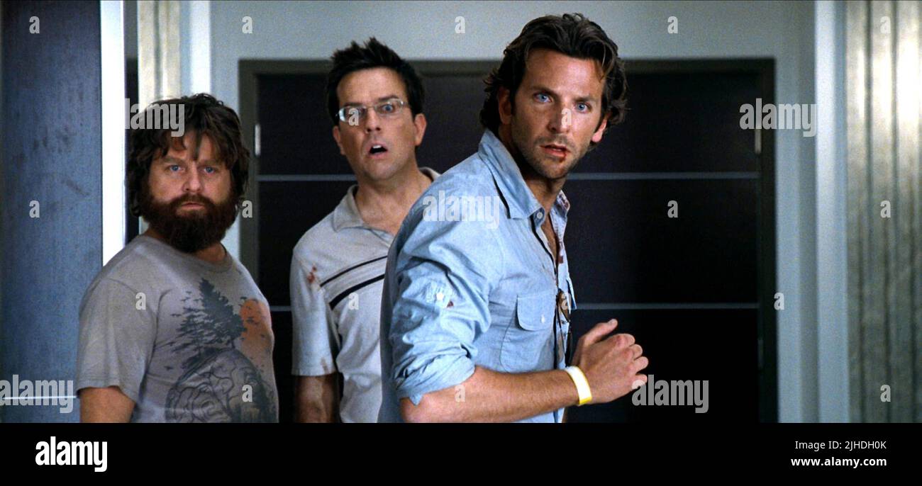ZACH GALIFIANAKIS, ED HELMS, BRADLEY COOPER, THE HANGOVER, 2009 Stock ...