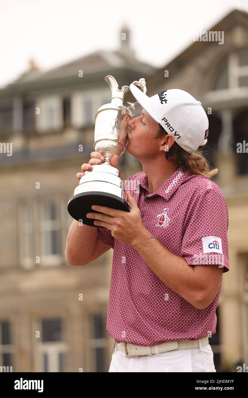 Smith british open trophy hi-res stock photography and images - Alamy