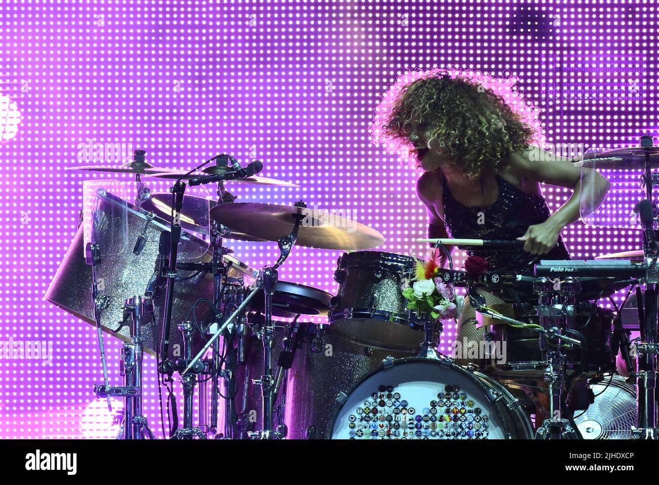 Simple Minds during the 40 Years Of Hits Tour, 17th July 2022, at ...