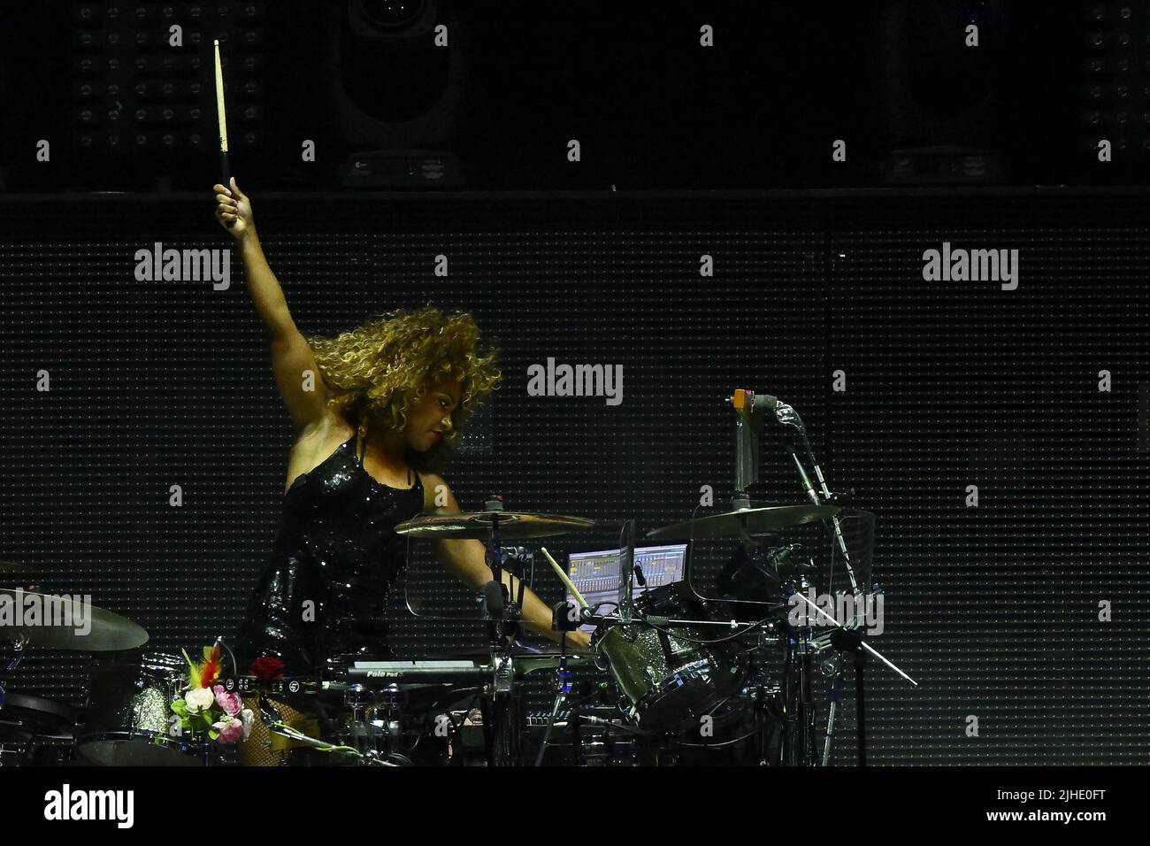 Simple Minds during the 40 Years Of Hits Tour, 17th July 2022, at ...