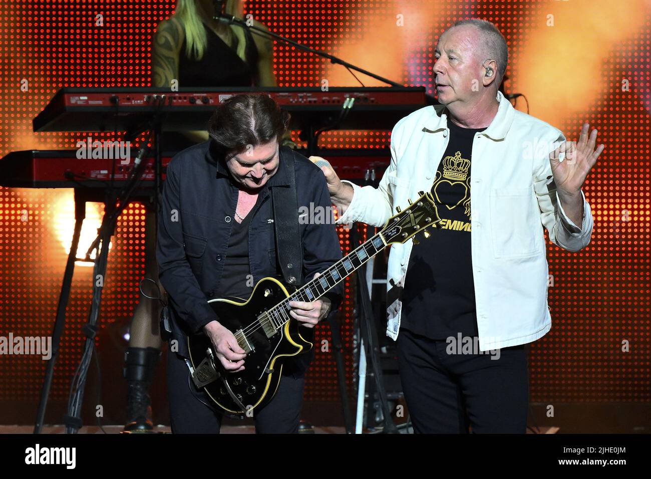 Simple Minds during the 40 Years Of Hits Tour, 17th July 2022, at ...