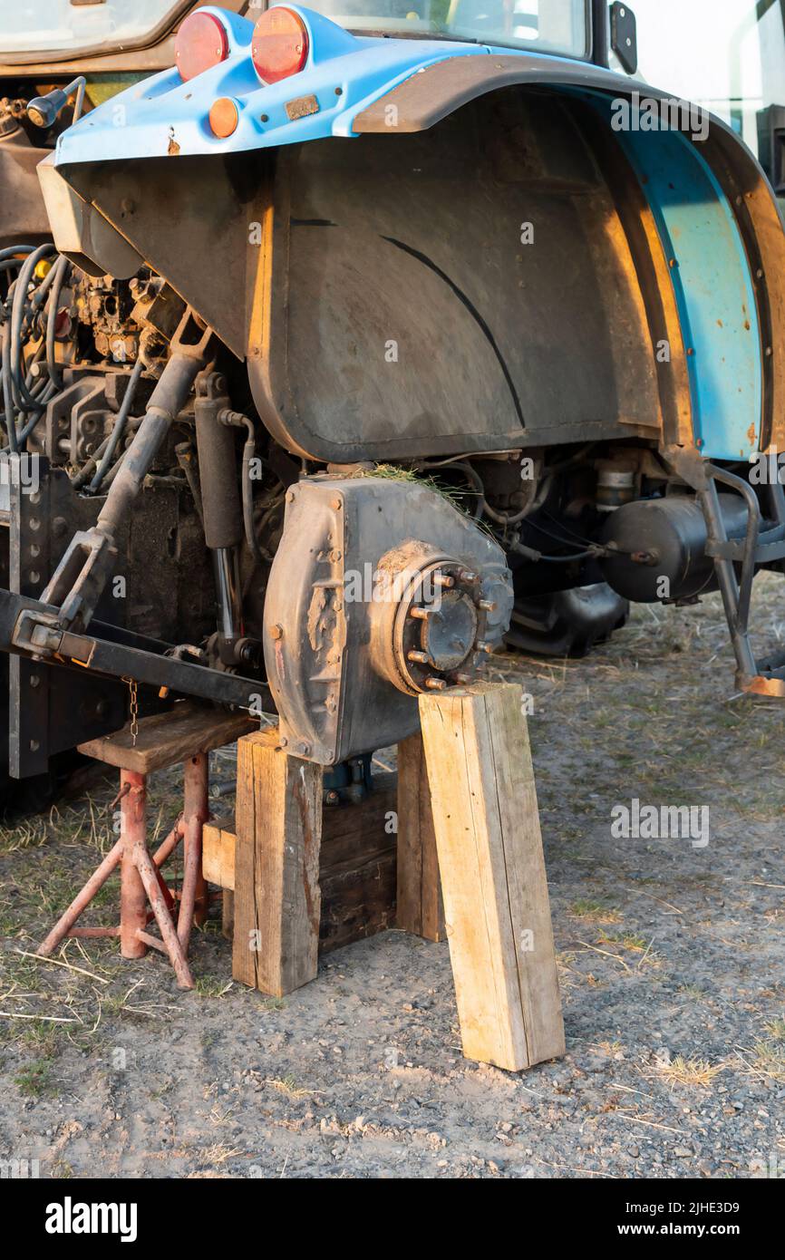 Tractor on field close up hi-res stock photography and images - Alamy