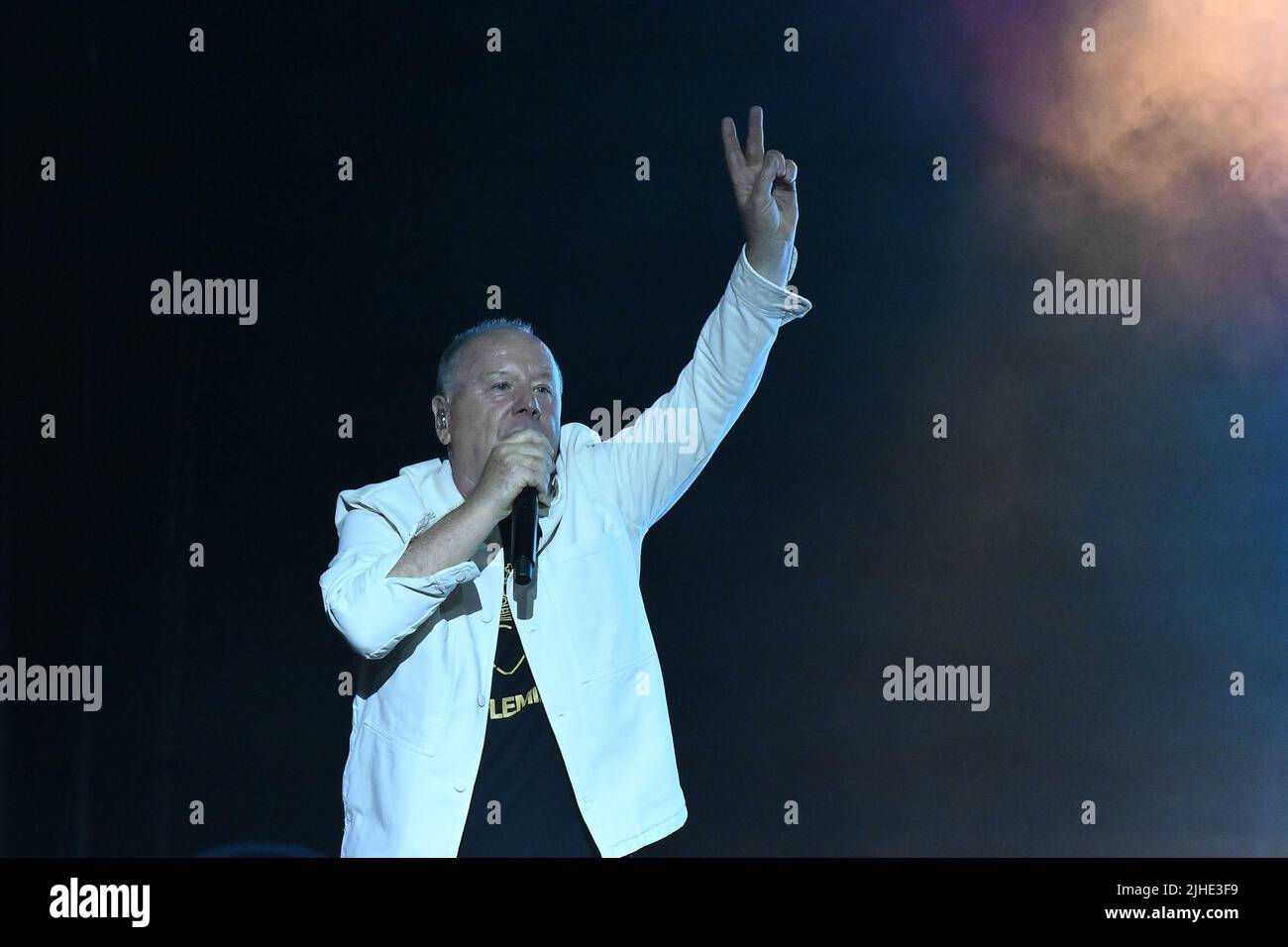 Simple Minds during the 40 Years Of Hits Tour, 17th July 2022, at ...