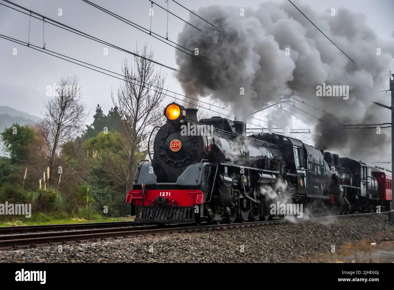 Preserved steam train, J class, 1271, McKays Crossing, Kapiti ...