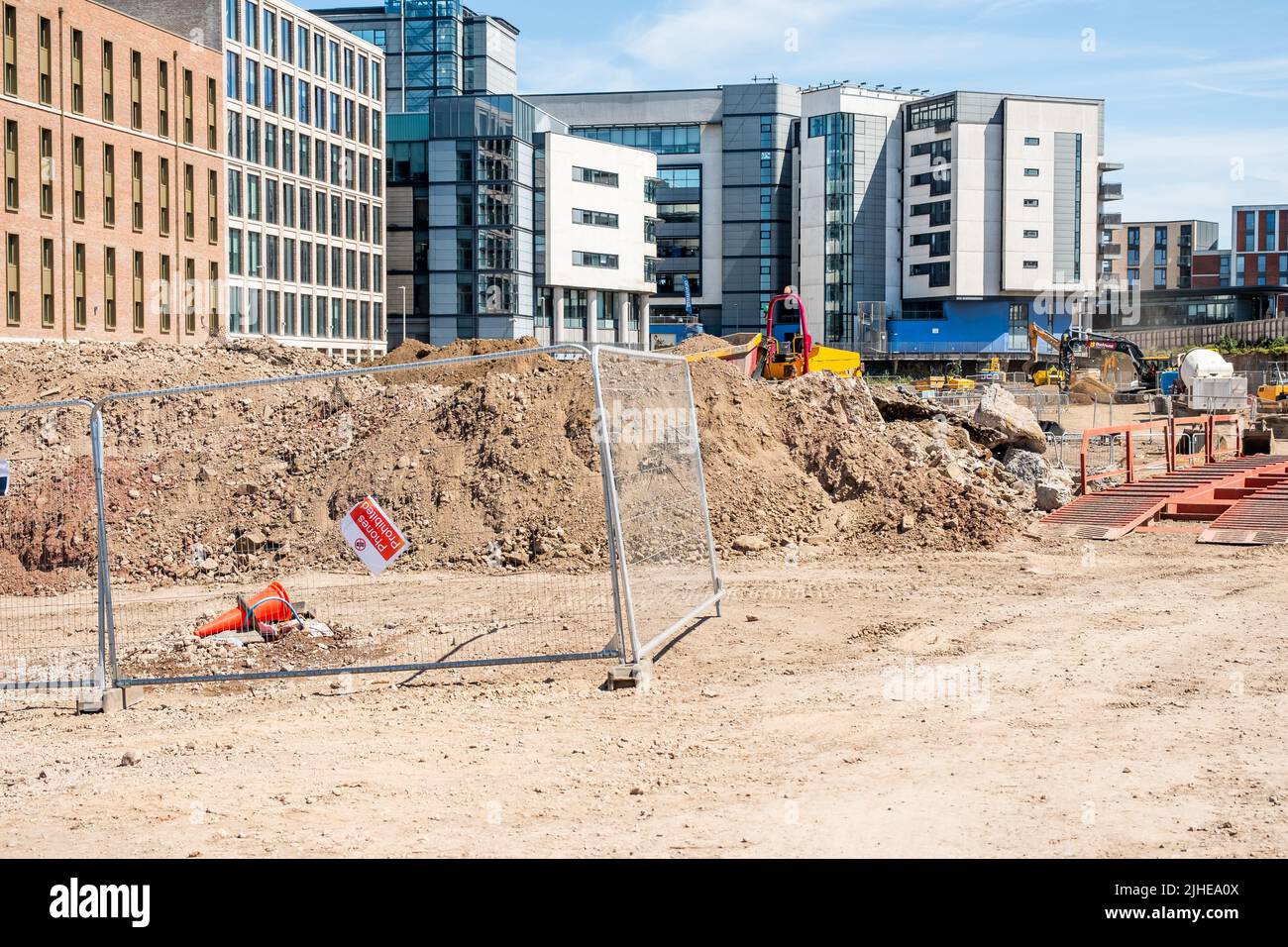 New housing development under construction in Edinburgh, Scotland’s ...