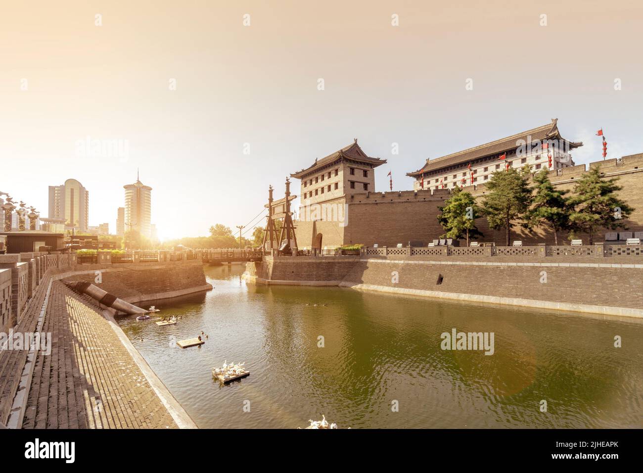 City wall of Xi'an, Yongning Gate, Sothern Gate Stock Photo - Alamy