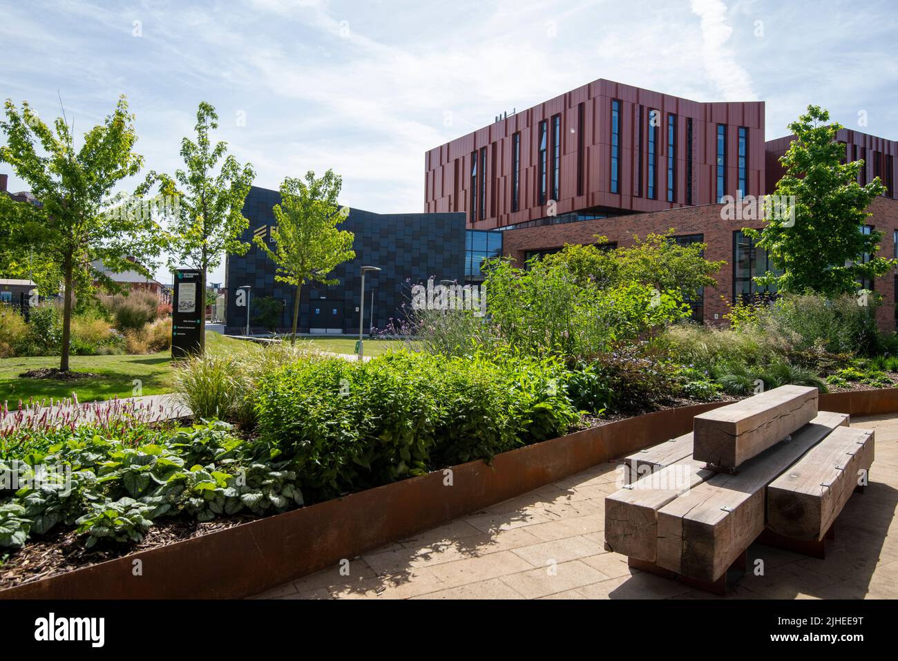 New green space and public realm between the College City Hub and Broad ...