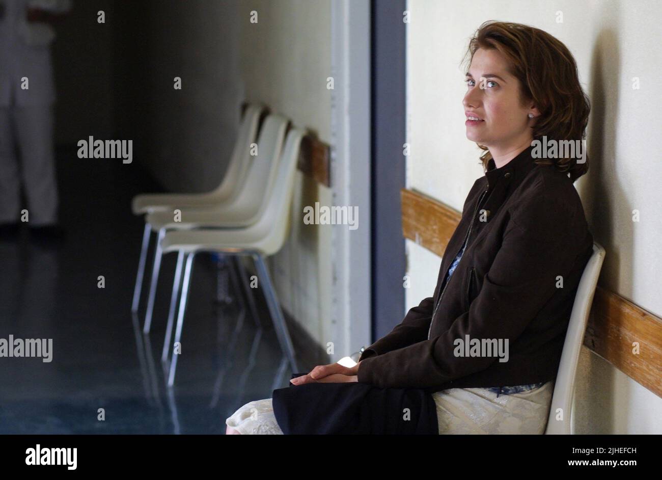 Queen sit hi-res stock photography and images - Alamy