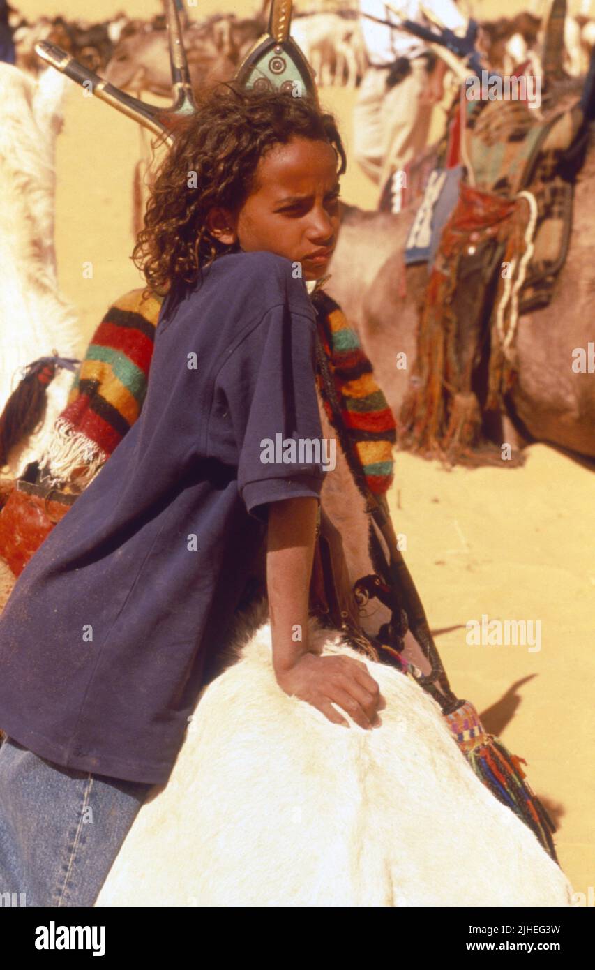 'Imûhar', une légende Year : 1997 France / Niger Director : Jacques ...