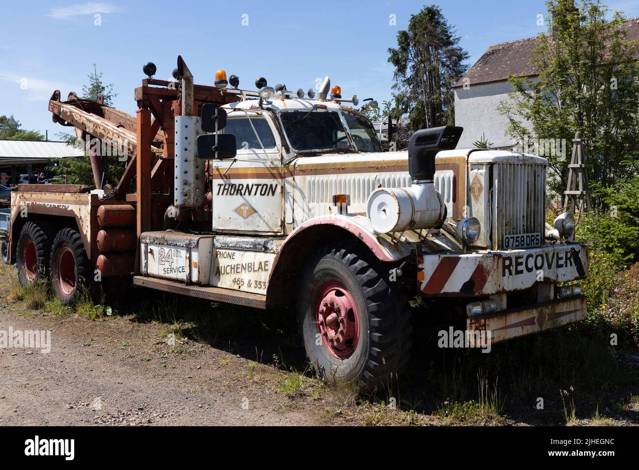 Heavy recovery vehicle hi-res stock photography and images - Alamy