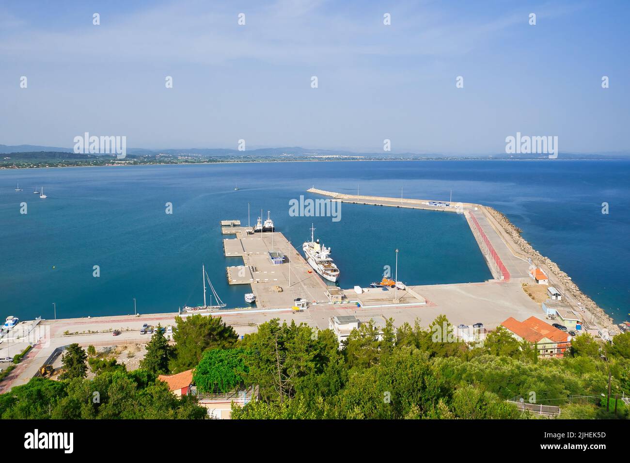 The port is the gateway to the town of Katakolon and a bus ride to the ...