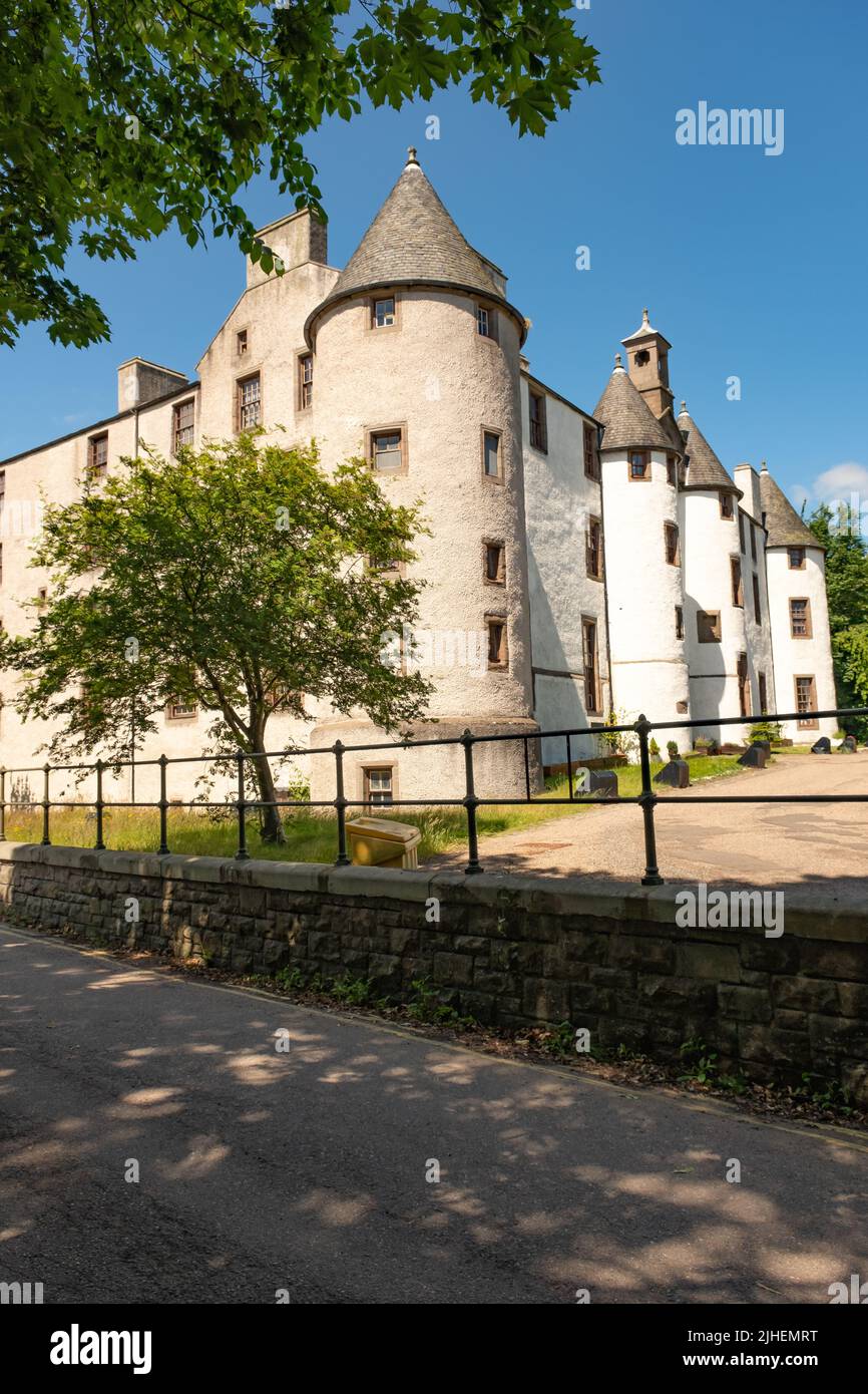Random building hi-res stock photography and images - Alamy