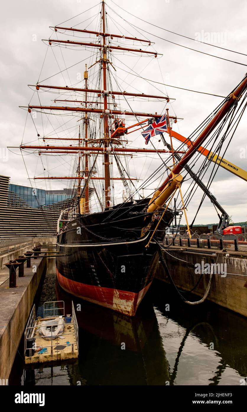 Dundee, Scotland, UK – June 23 2022. Front on view of HMS Discovery war ...