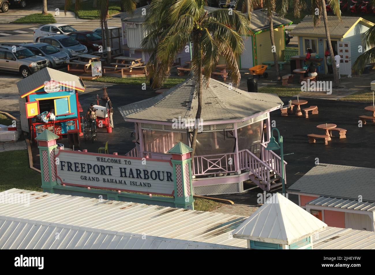 Freeport bahamas aerial hi-res stock photography and images - Alamy