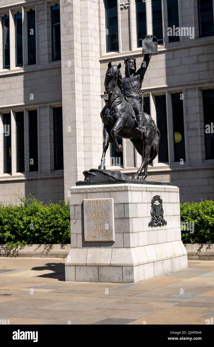 Aberdeen, Scotland, UK – June 26 2022. Statue of Robert the Bruce, King ...