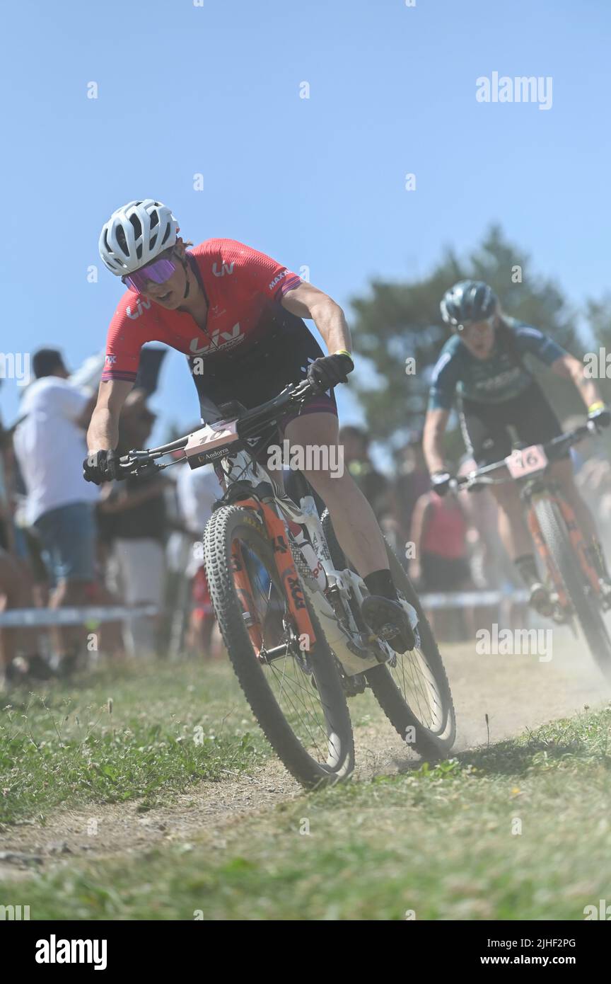 Linda cross hi-res stock photography and images - Alamy