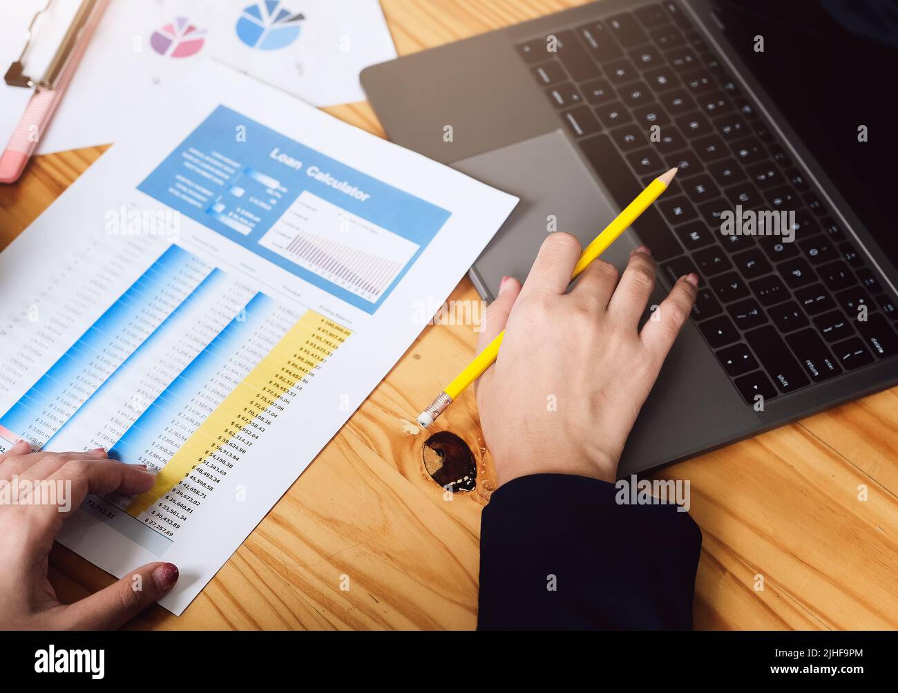 Insurance rate hi-res stock photography and images - Alamy