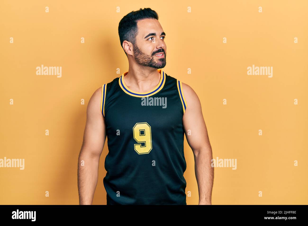 Basketball player pose smiling uniform hi-res stock photography and ...