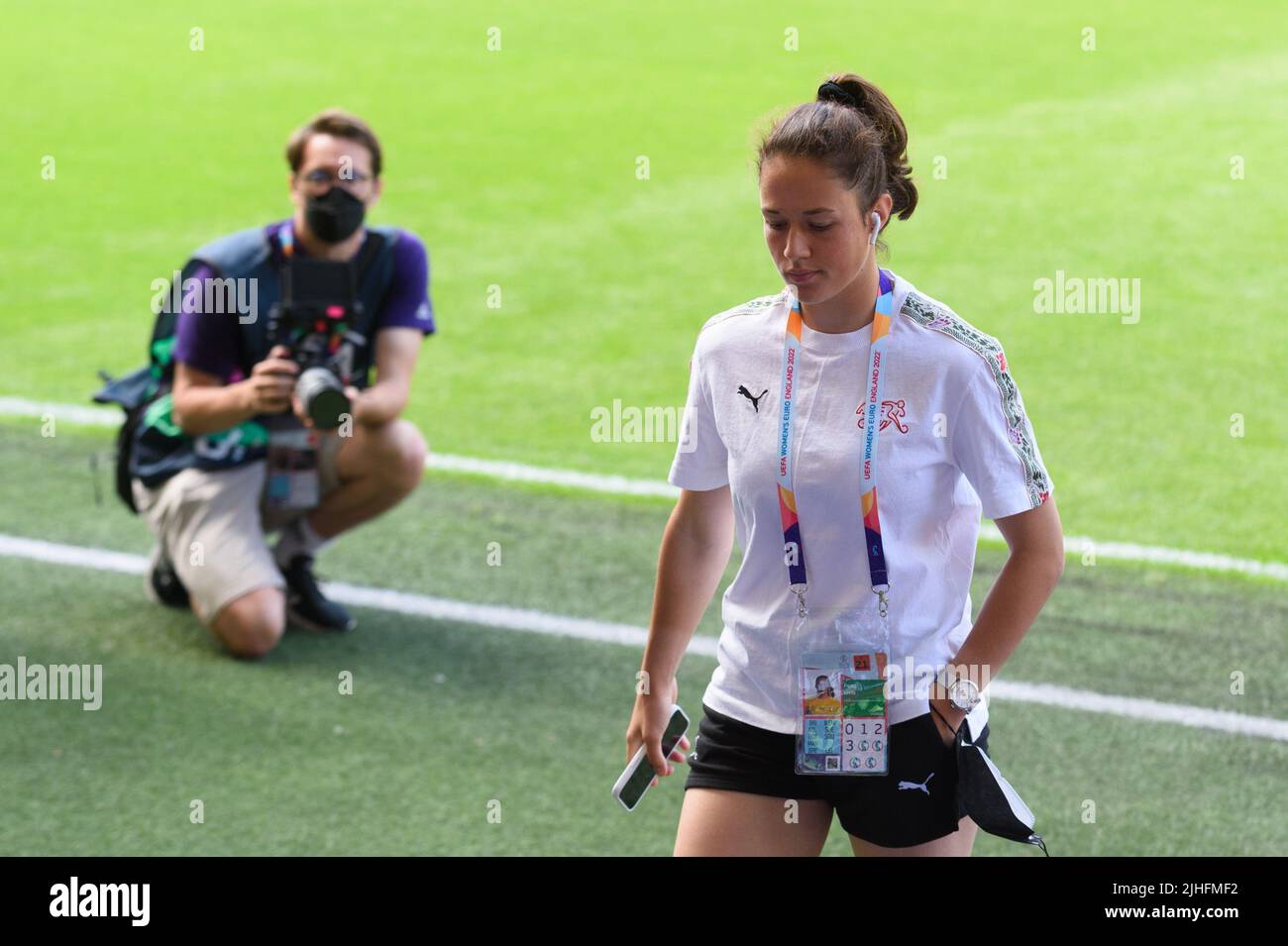 Goalkeeper Livia Peng (12 Switzerland) before during the UEFA Womens ...