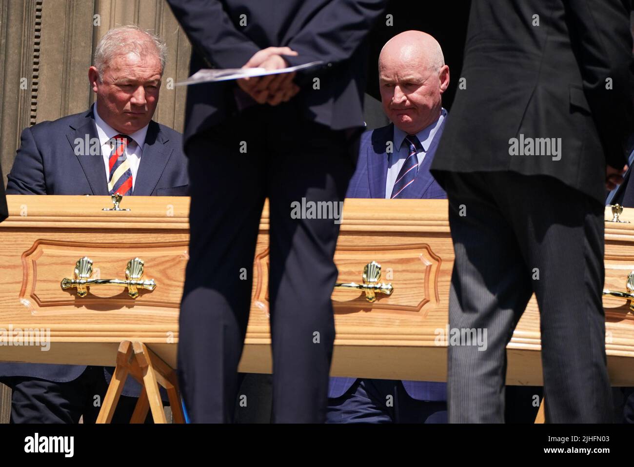 Casket funeral 1998 hi-res stock photography and images - Alamy