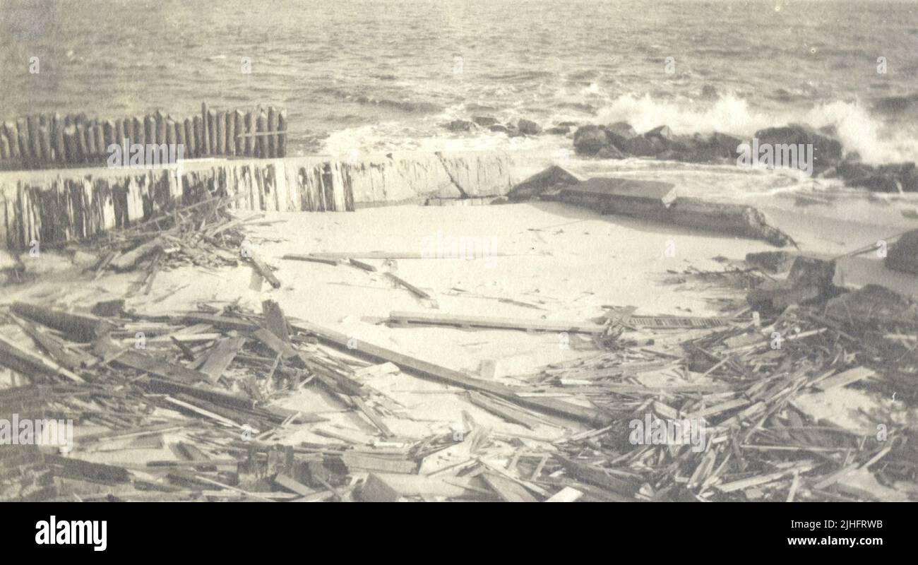New Jersey - Barnegat. The U.S. jetty work of 1919 and its results ...