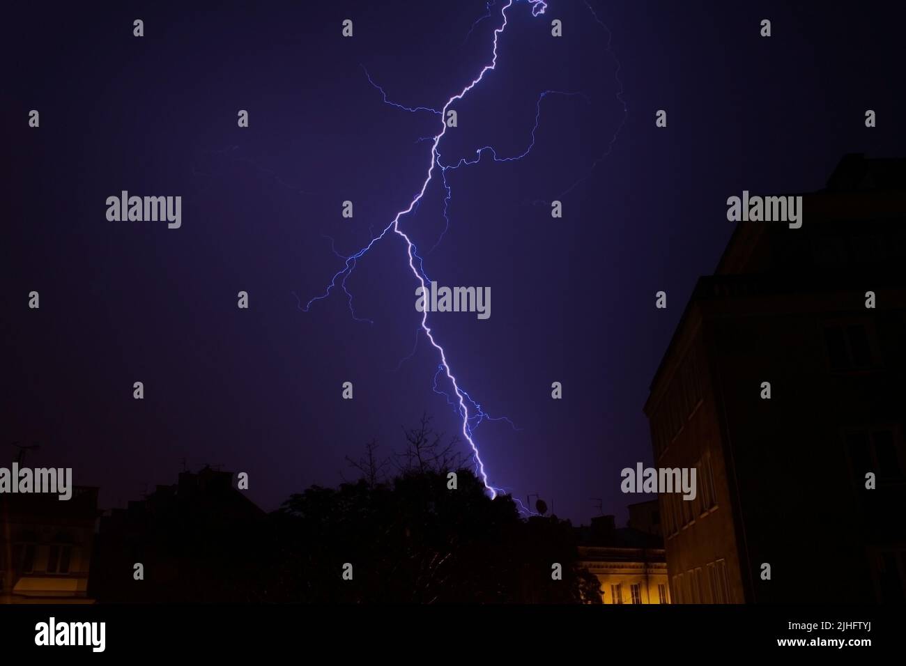 Stormy sky lightning in nature hi-res stock photography and images - Alamy