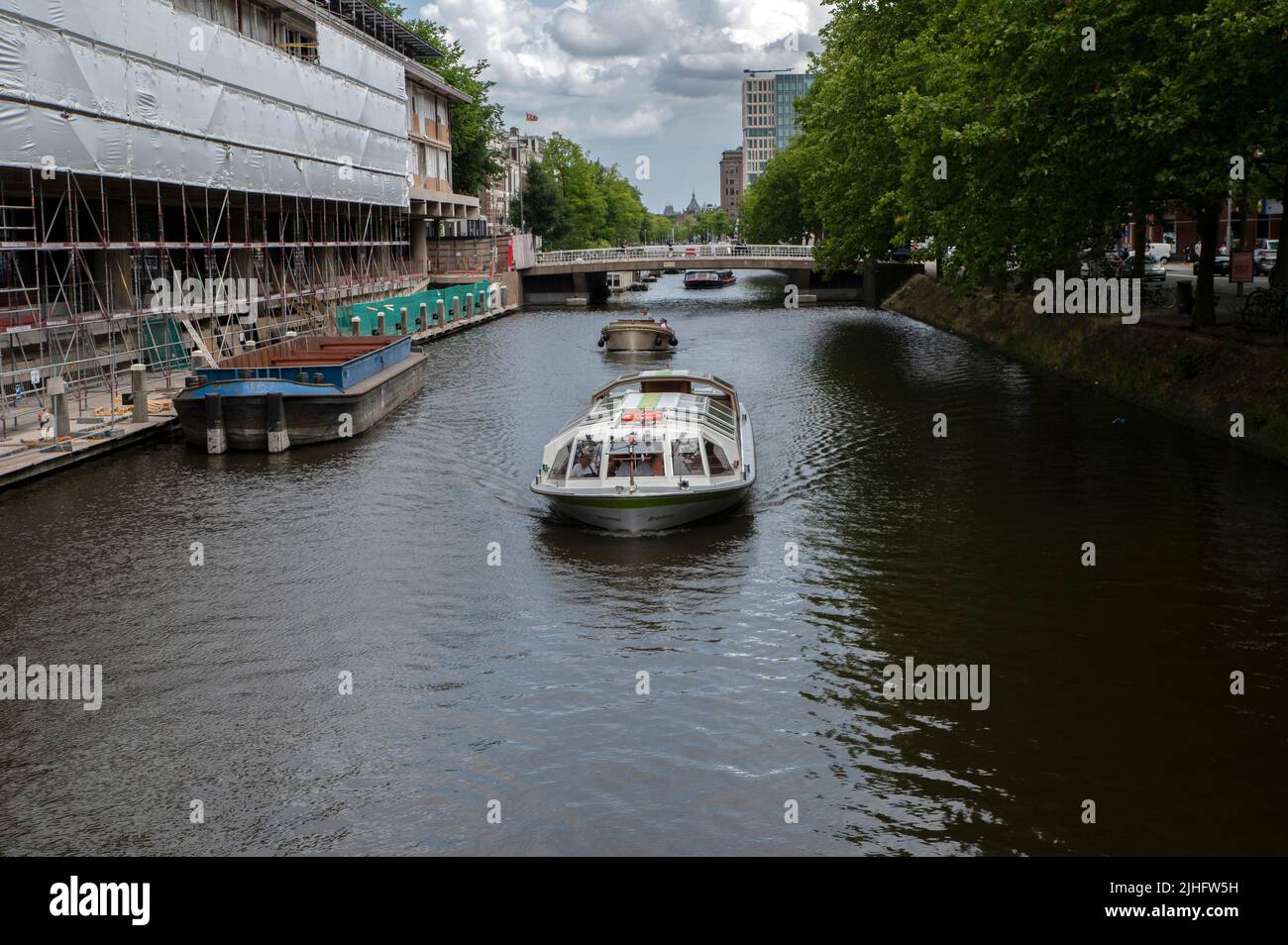 Dnb logo hi-res stock photography and images - Alamy