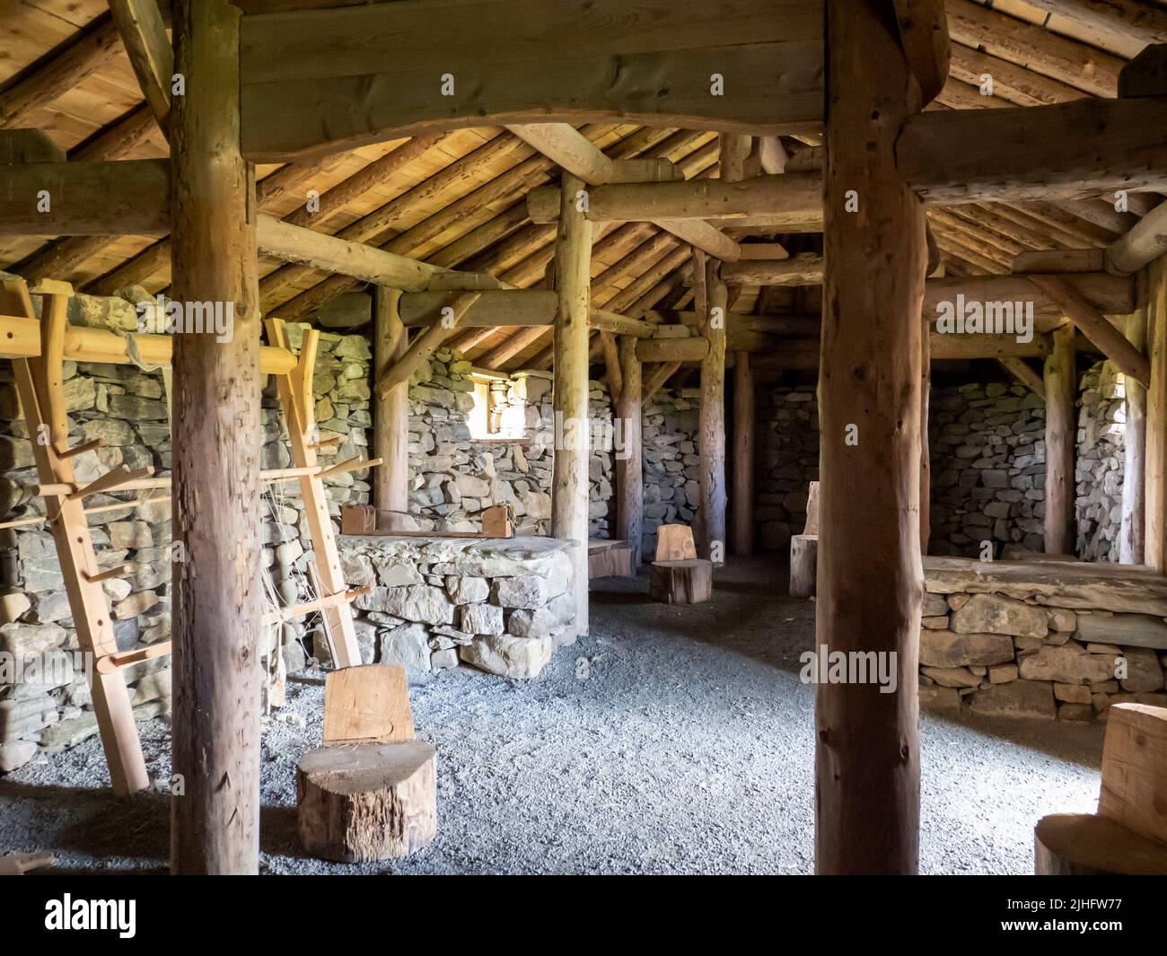 Viking long house inside hi-res stock photography and images - Alamy